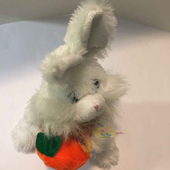 hudson trading | Holiday | Easter Bunny Plush | Poshmark